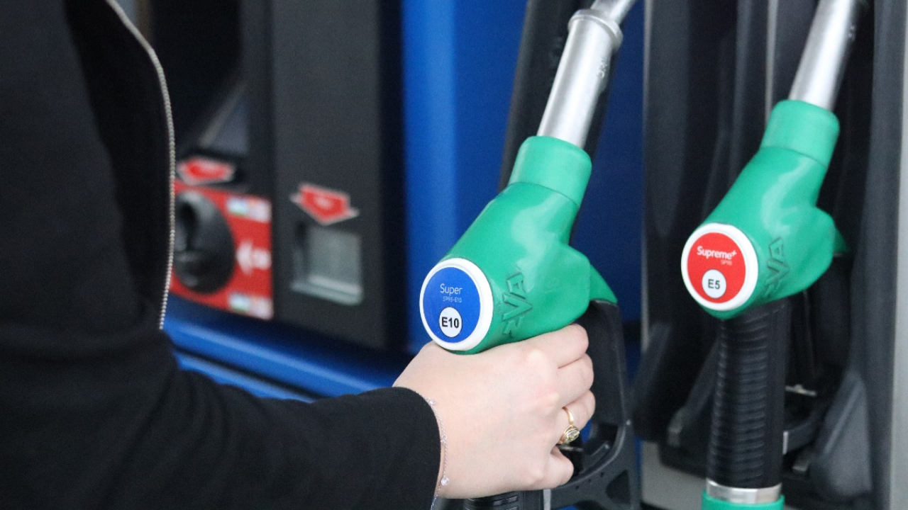Prix des carburants en baisse : découvrez les stations les moins chères de Clermont-Ferrand et ...